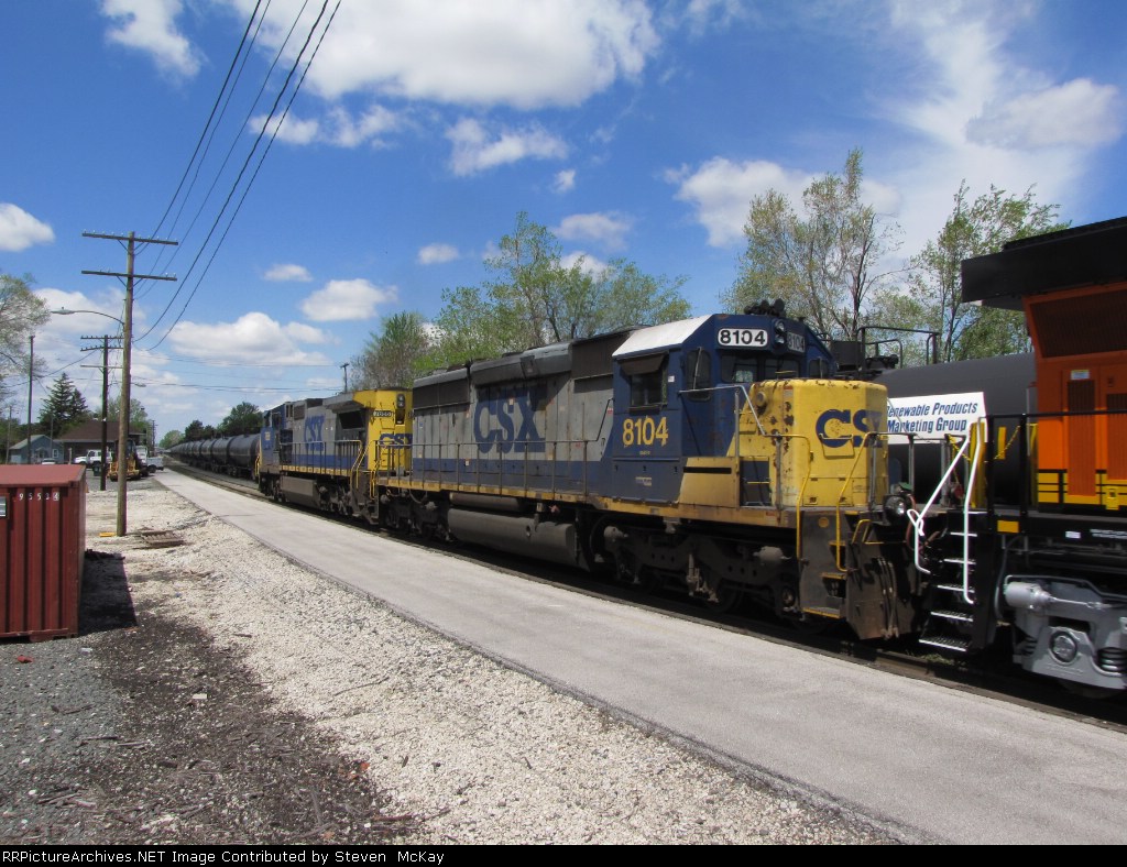 CSX 8104